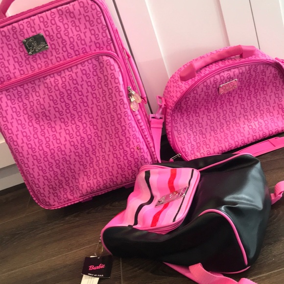 Barbie | Bags | Barbie 2pc Pink Luggage Set Small Rolling Luggage ...